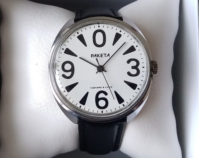 Vintage watch Soviet watch Cameras by MyVintageBAG on Etsy