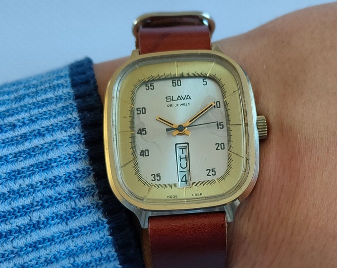 Soviet Vintage Watch SLAVA (glory), Day and Date Indicator, Mechanical ...