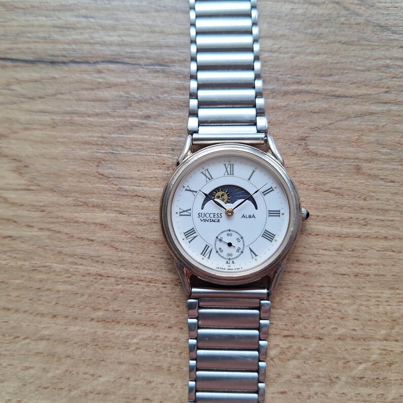 ALBA Seiko Success Vintage Day Night Watch, Quartz Watch With Day Night ...