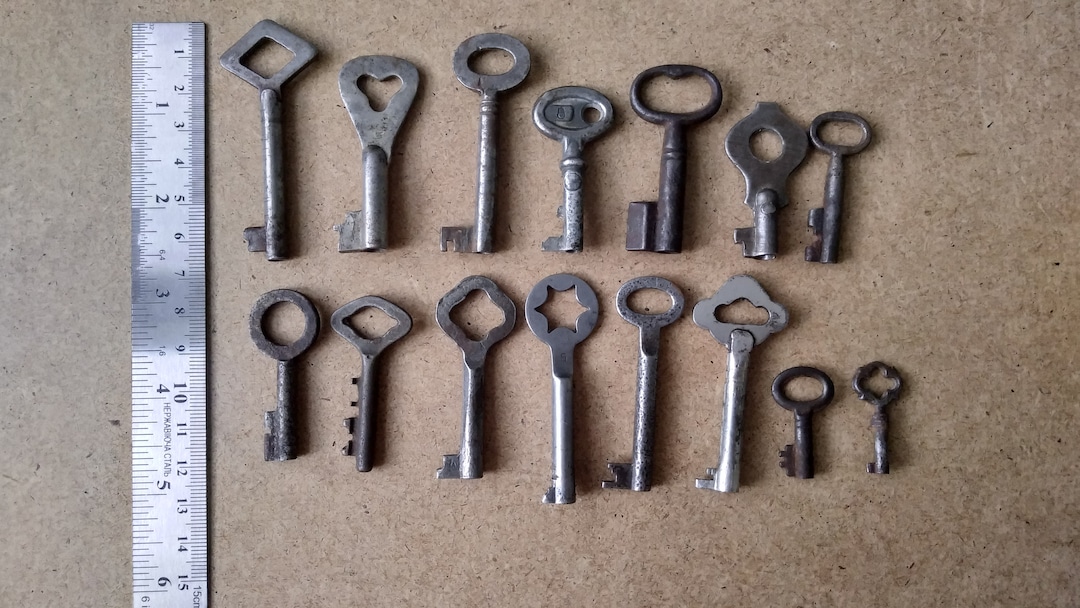 15 Old Keys, Set Key, Old Keys, Antique Keys, Door Key, Keys Decor ...