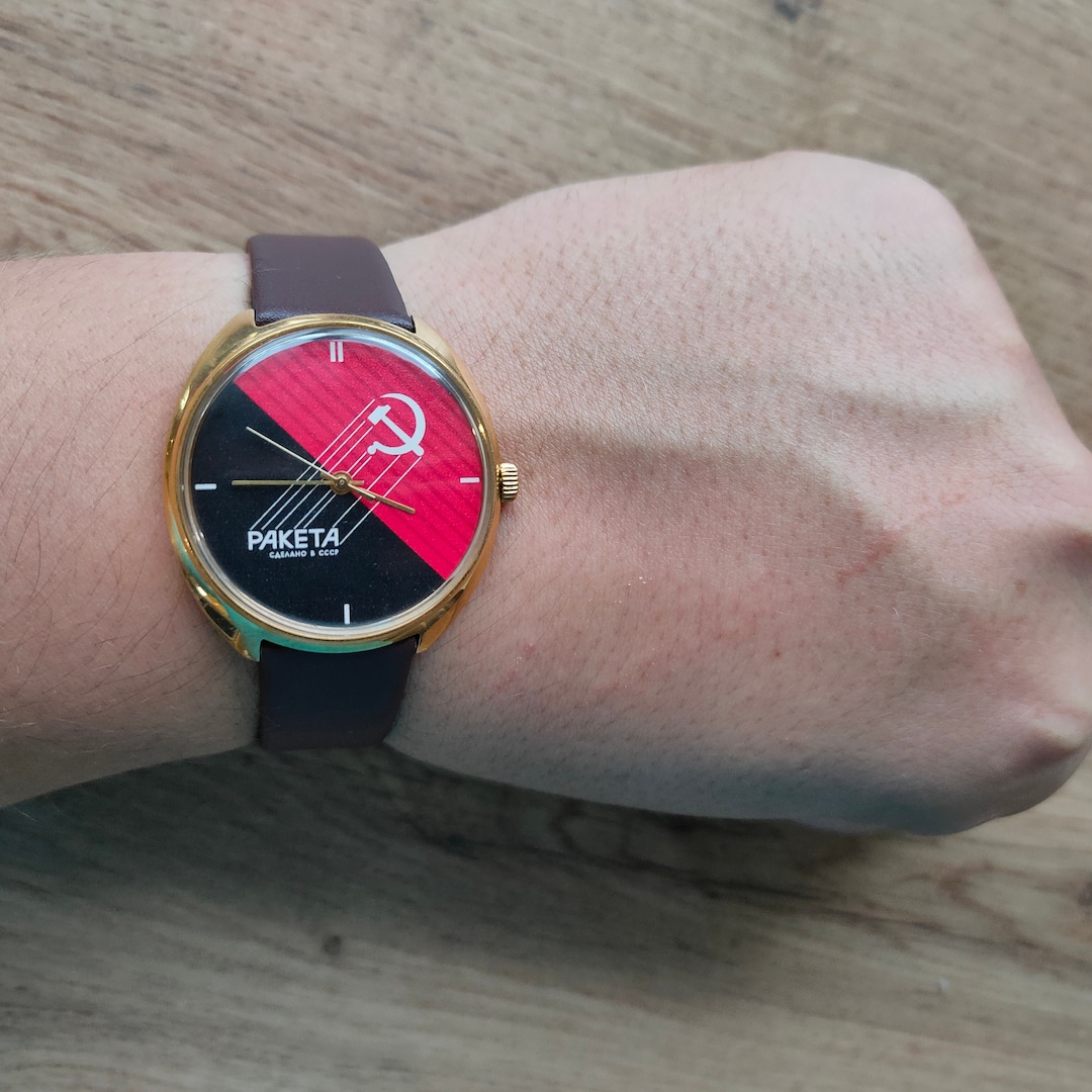 Soviet Raketa Communism Propaganda, Soviet Watch Raketa, Big Watch ...