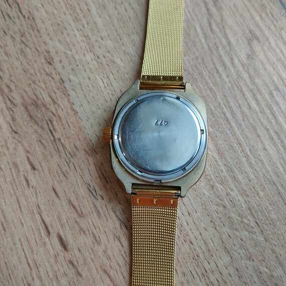 Soviet Vintage watch Slava, square watch slava, day a… - Gem