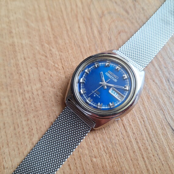 Seiko 5 Actus SS watch, Seiko 6106-7520 Vintage Class… - Gem