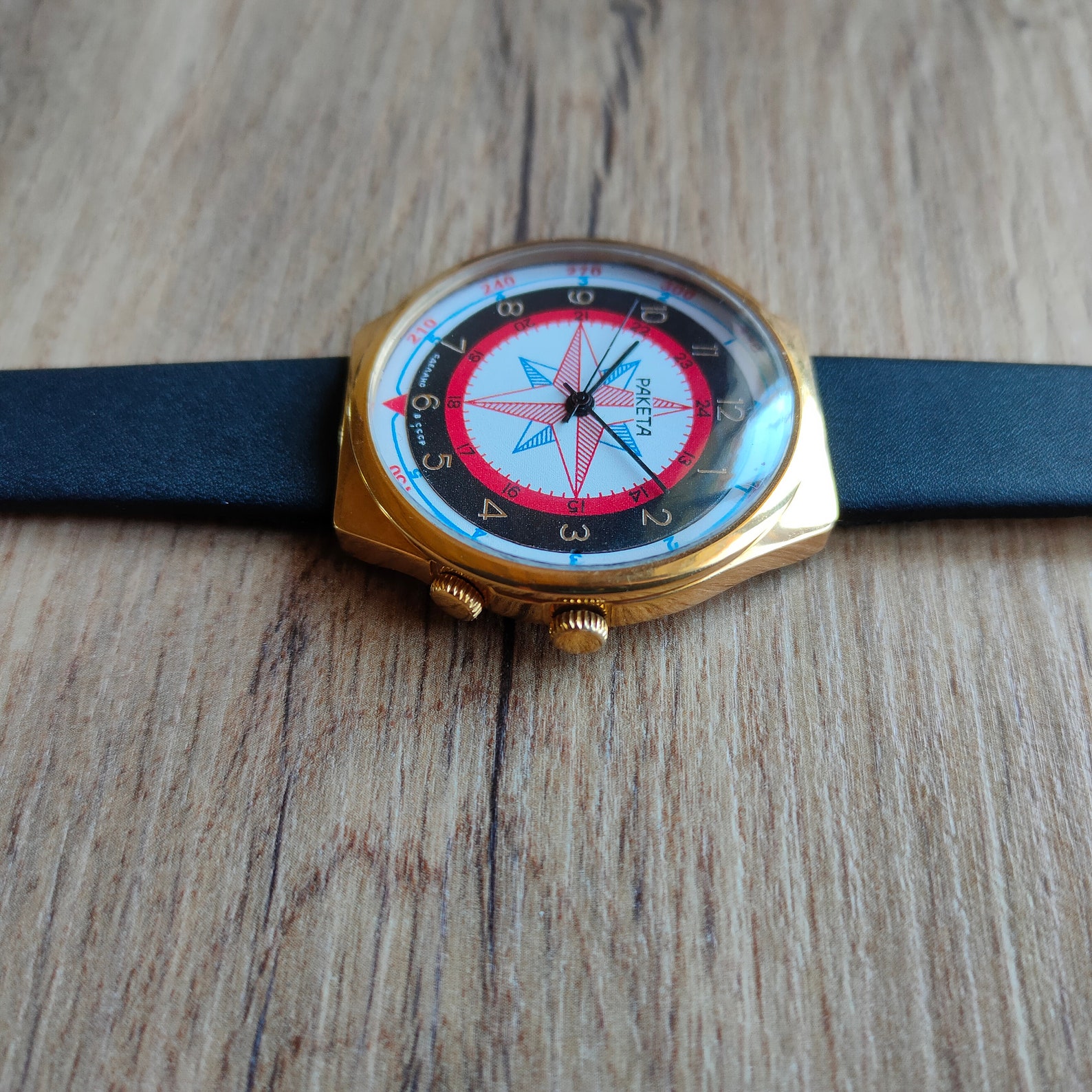 Watch RAKETA Wind Rose Solar Compass Watch Raketa Russian - Etsy