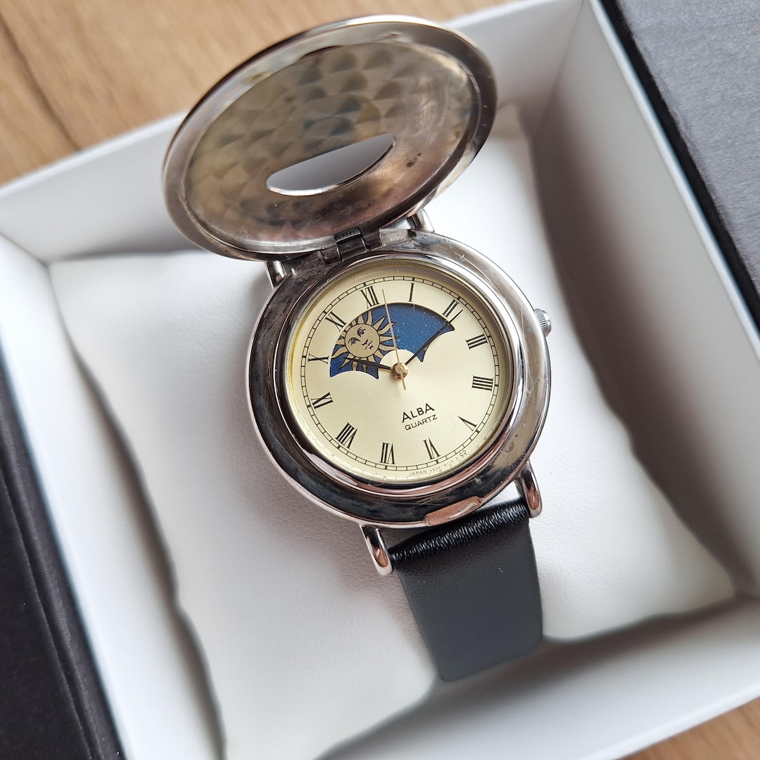 ALBA SUCCESS Vintsge Day Night Watch, Quartz Watch With Day Night ...