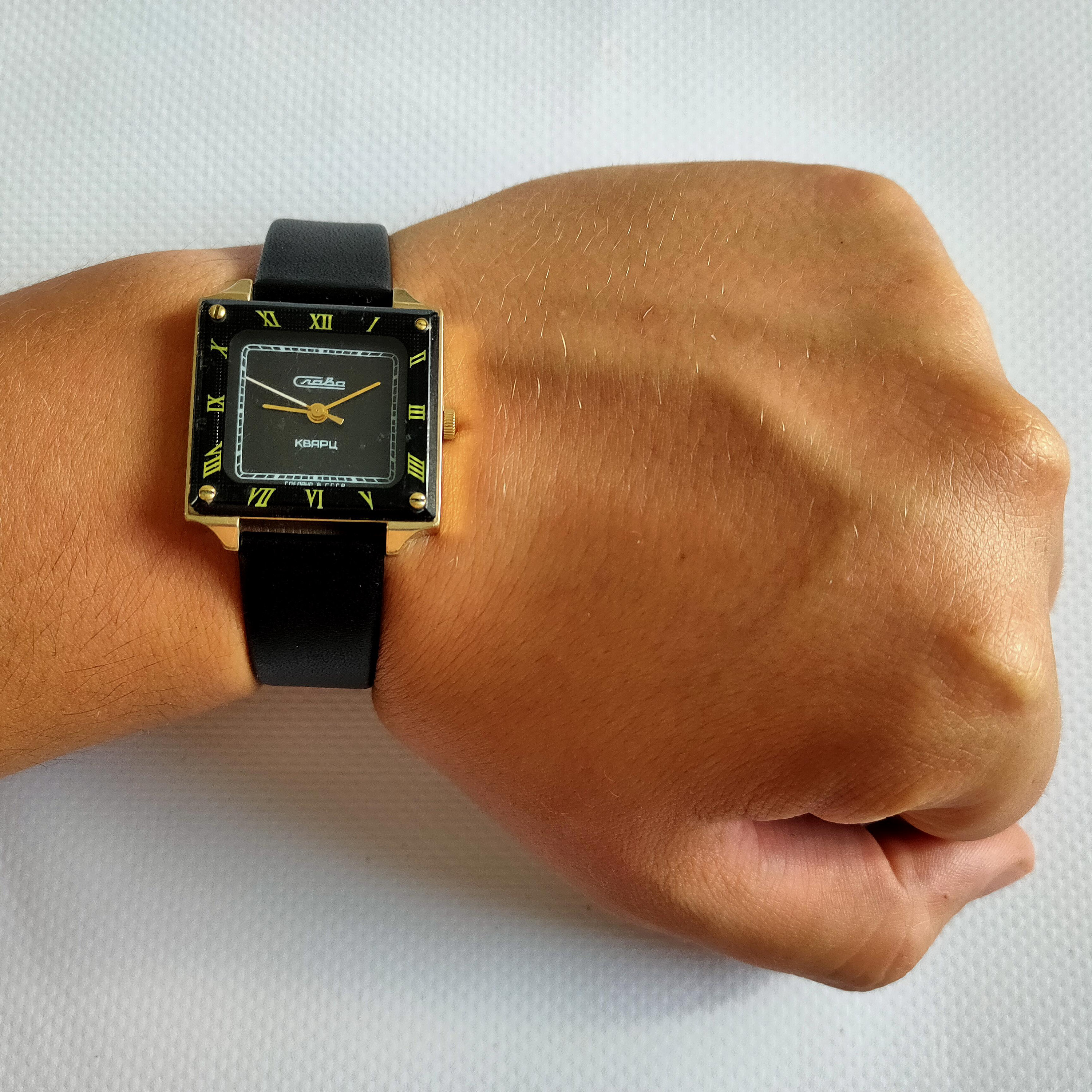 Soviet quartz watch SLAVA square watch with battery rare | Etsy