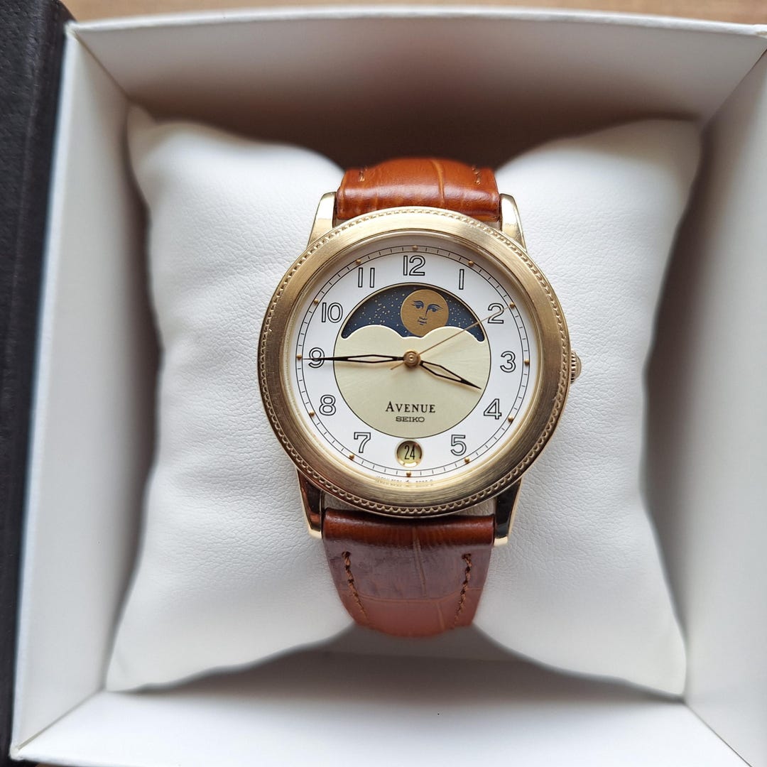 Seiko Avenue Vintage Moonphase Watch, Quartz Watch Real Moon Phases ...
