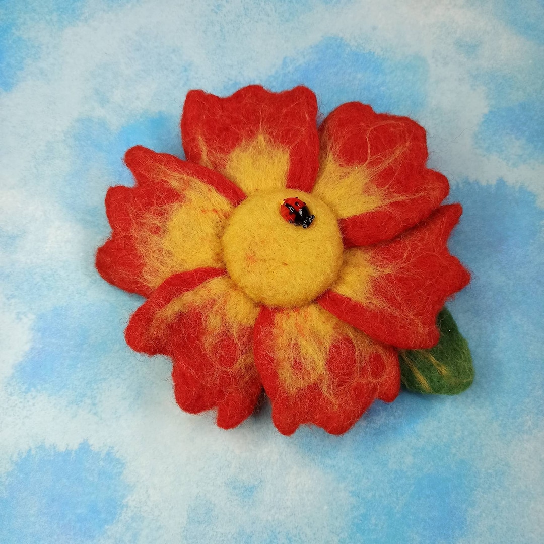 Felted Primrose Brooch, Felted Flower Corsage Pin Brooch, Felted Large ...