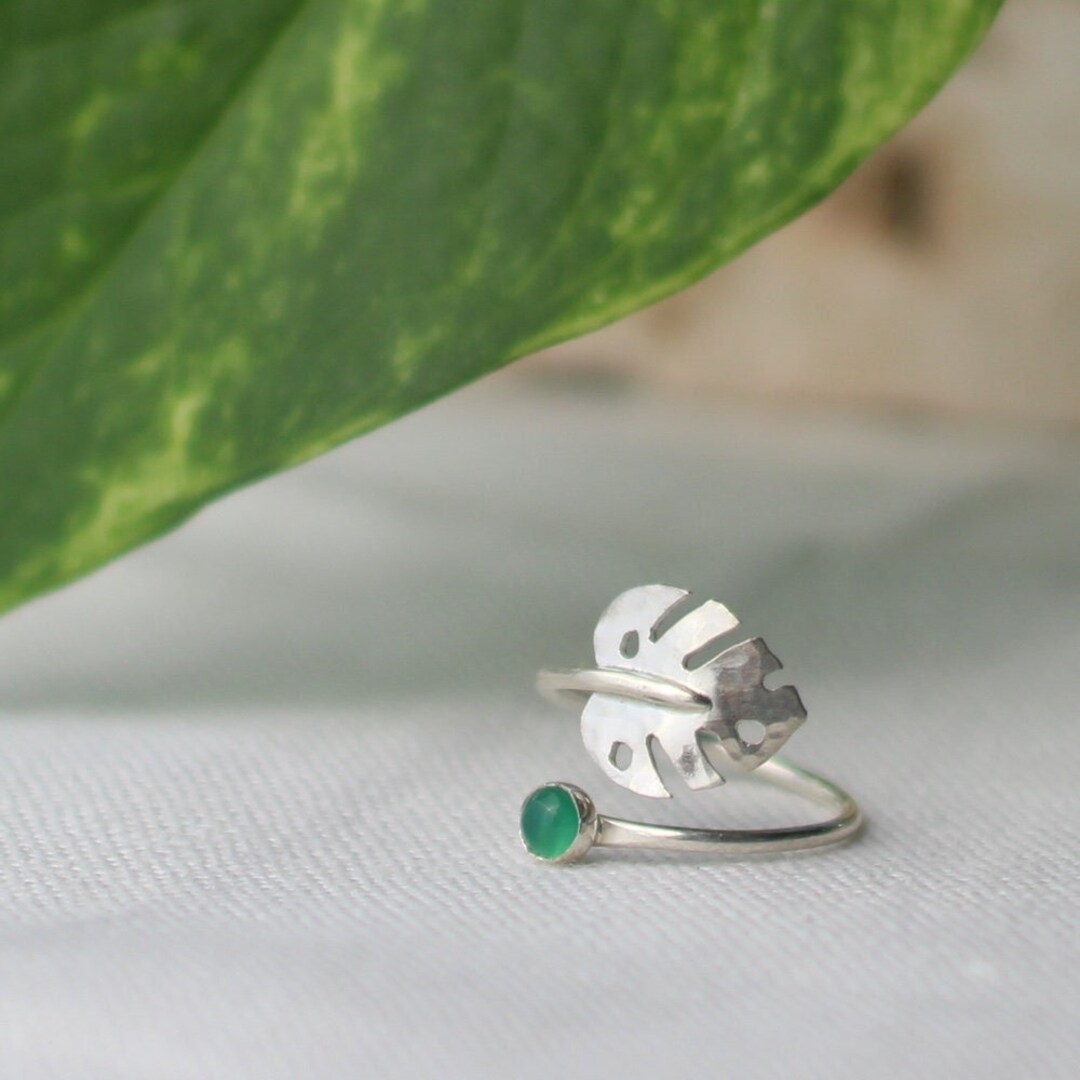 SIZE 6 1/2 Green Onyx Monstera Wrapped Ring - Etsy