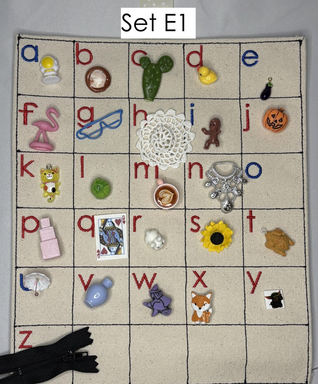 Sets E - Sm. Mat/ 26 Sm. Obj Montessori - Canvas Mat (9" by 11") W ...