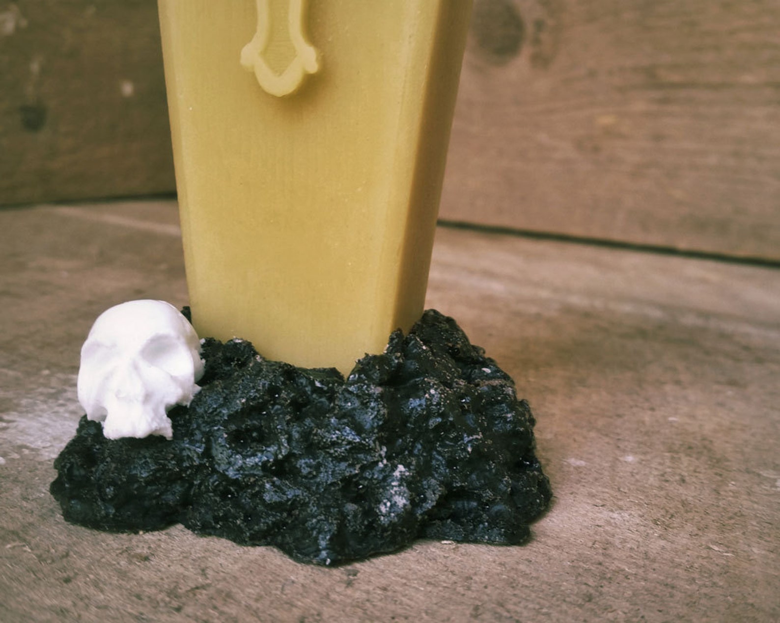 Beeswax Gothic Coffin Candle - Gothic Decor Halloween Candle - Etsy