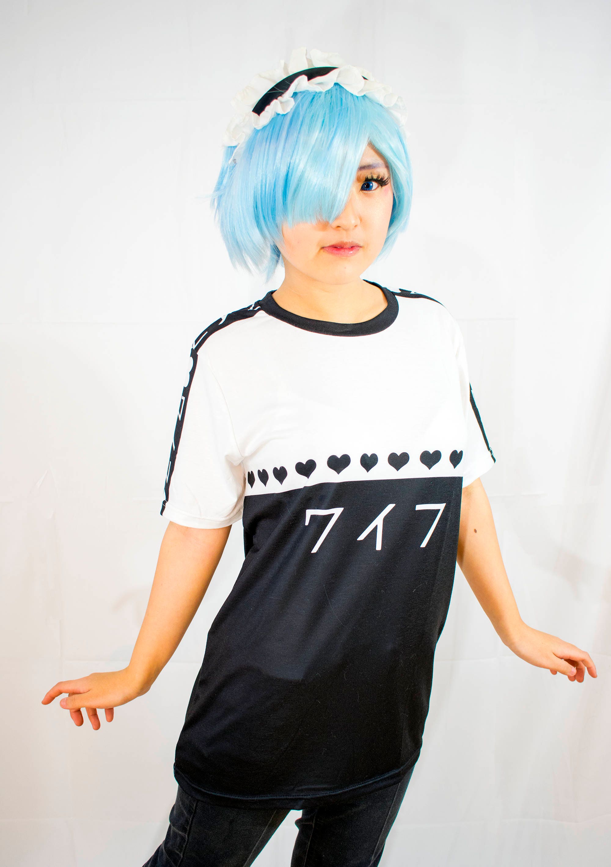 Waifu T-shirt - Etsy