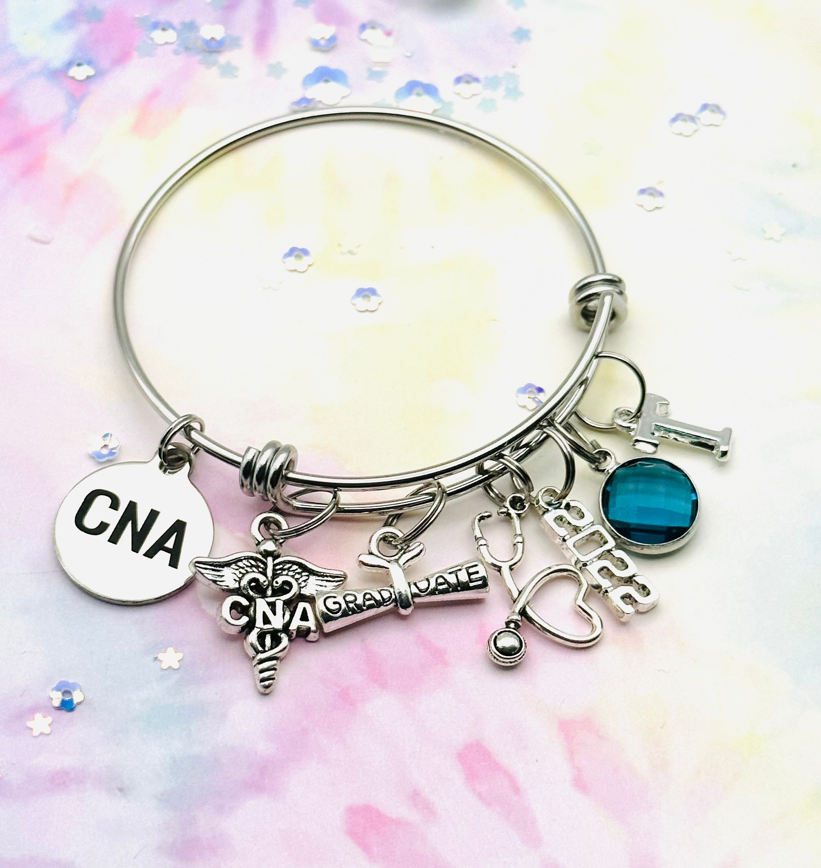 CNA Gift, CNA Graduation Gift, Gift Ideas for Nursing Assistants ...
