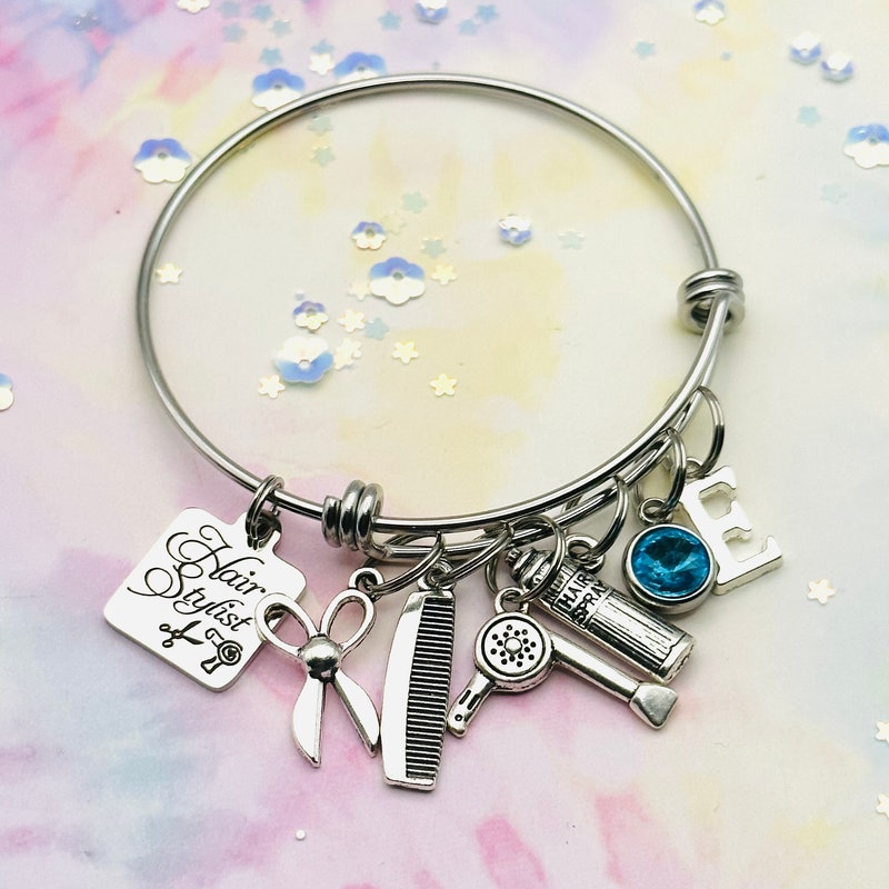 Hairdresser Gift - 60+ Gift Ideas for 2024