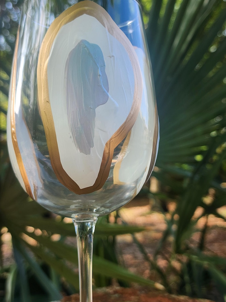 Hand Painted Oyster Tall Wine Glass Stemmed - Oyster Confetti - Etsy