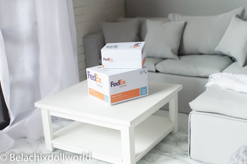 1/4 and 1/6 miniature shipping box dollhouse shipping box | Etsy