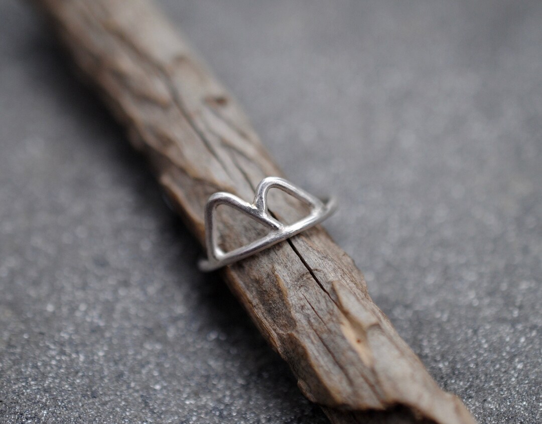 Thick Mountain Wire Ring - Etsy