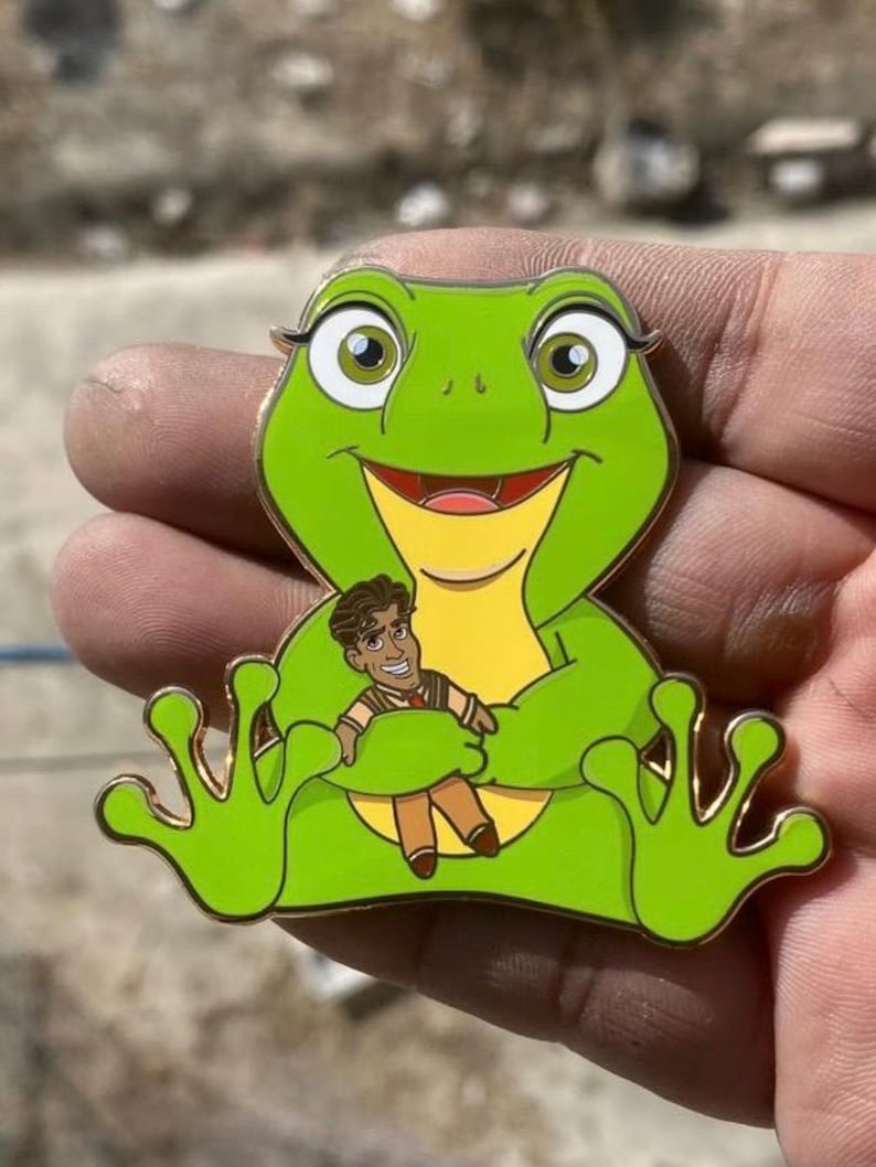 Cuddle Critters - Tiana Disney Fantasy Pin - Etsy