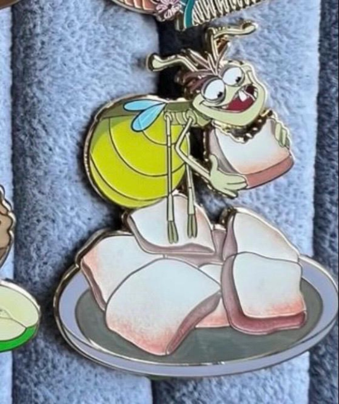 Sweet Tails Shop Ray Princess and the Frog Disney Fantasy Pin - Etsy