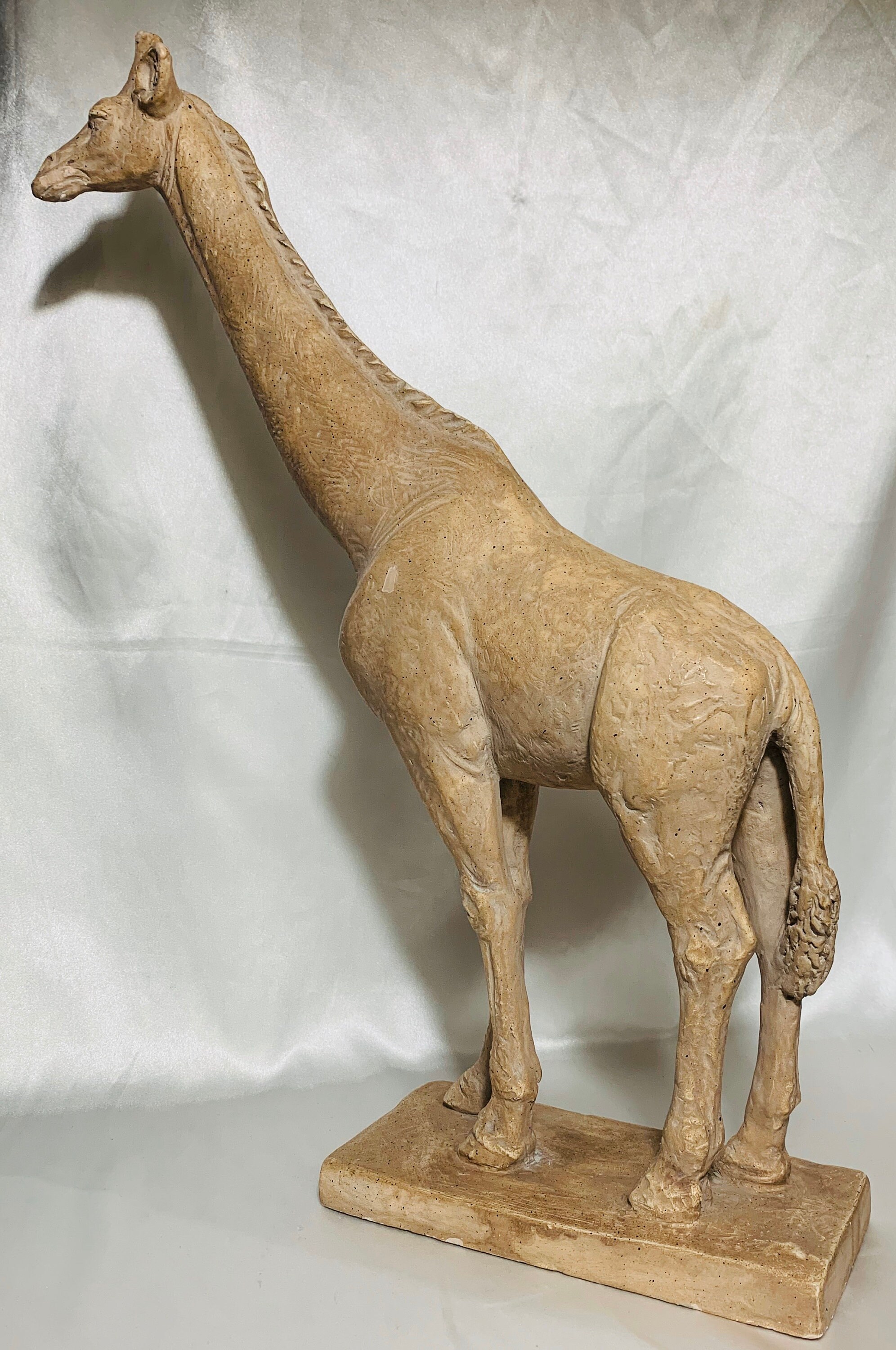 Rare Hand-scuplted 21 1/2" Standing Giraffe, Austin Productions, Inc ...