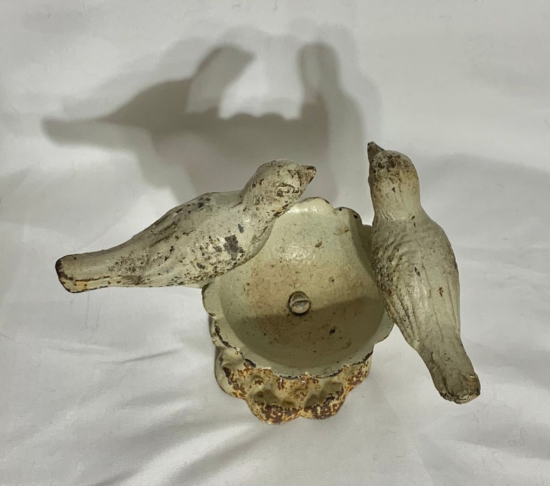 Birds on Birdbath Cast Iron Shelf Decor - Etsy