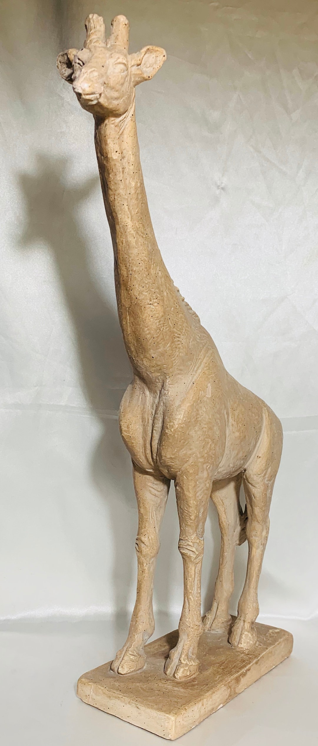 Rare Hand-scuplted 21 1/2" Standing Giraffe, Austin Productions, Inc ...