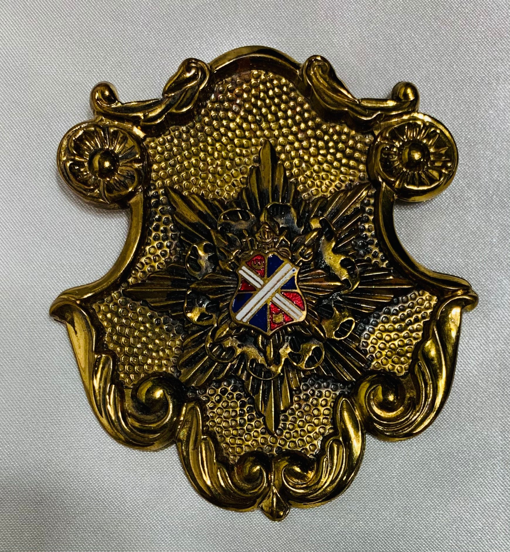 Rare Antique Heraldic Family Crest Brooch/Pin circa early - Etsy België