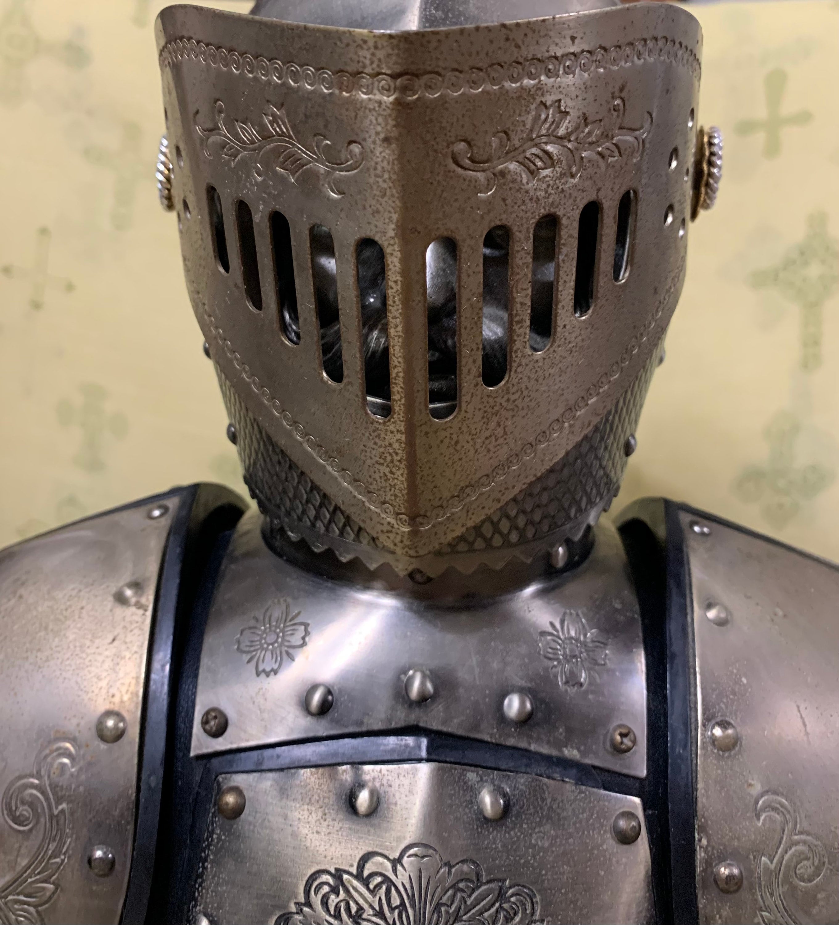 Medieval Knight Decanter Bar Set Circa 1960's. NOTE: - Etsy