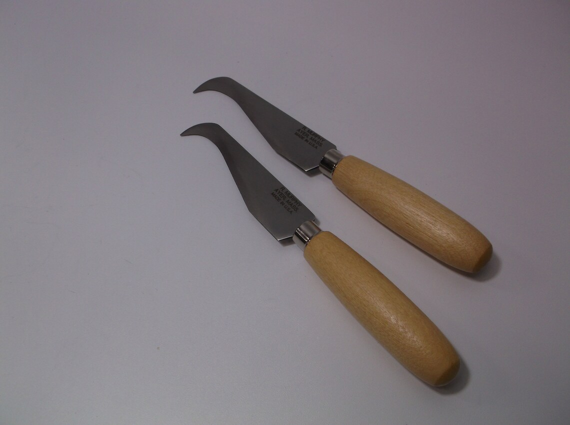 R Murphy USA Set of 2 Yarn Knives New Wood Handles 4in | Etsy