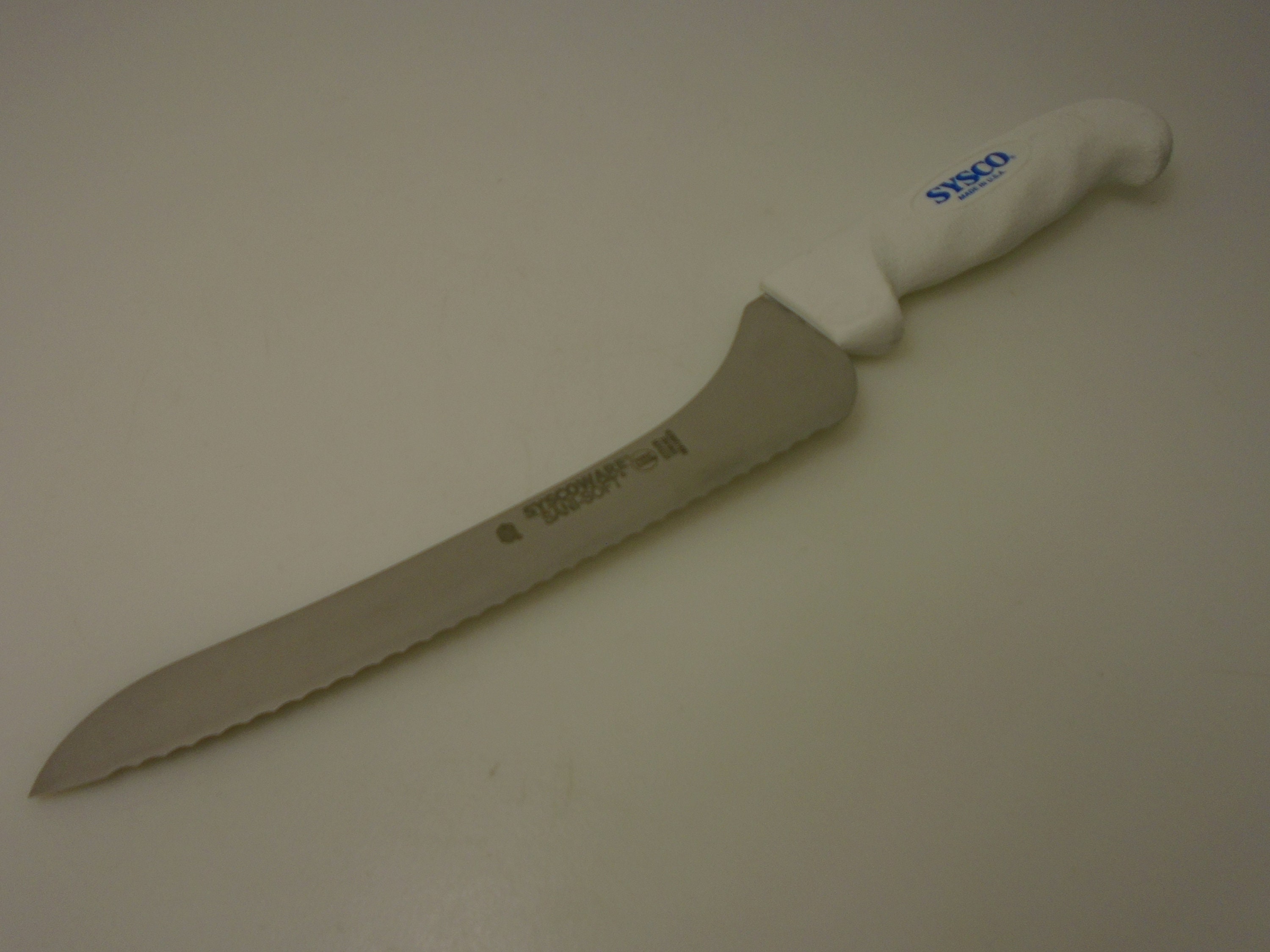 Sysco USA 9 inch Offset Scalloped Bread Knife Dexter Soft Grip | Etsy