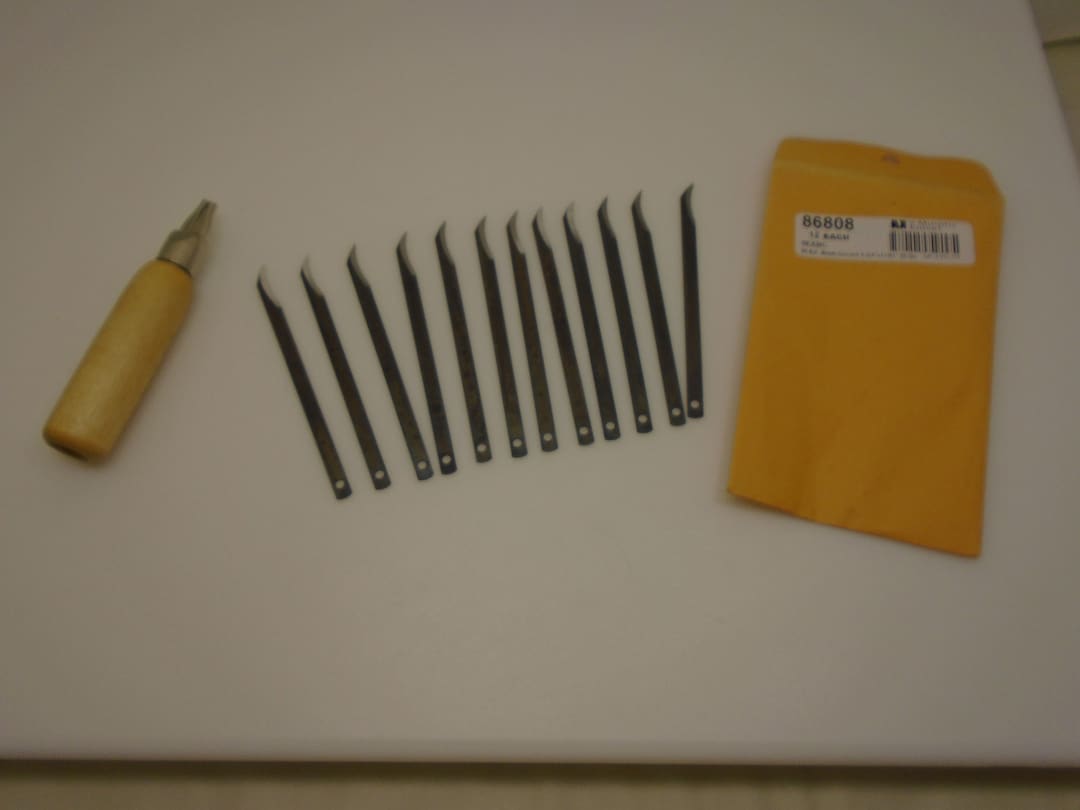 Extension Knife Replacement Blades With Handle Lot of (12) - Dozen ...