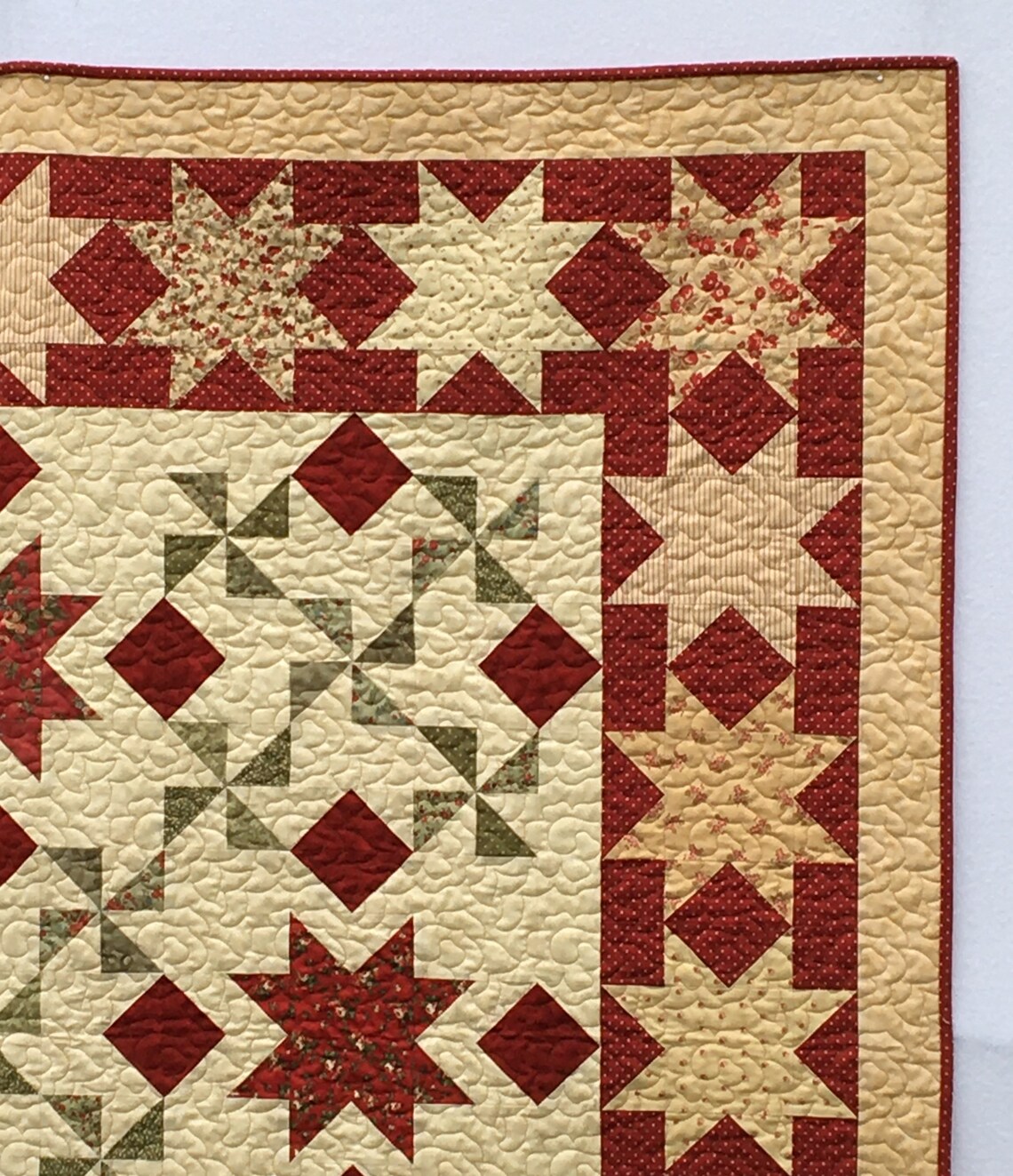 Red and Green Star Quilt for Sale, holiday Stars is a Lap/throw Size ...