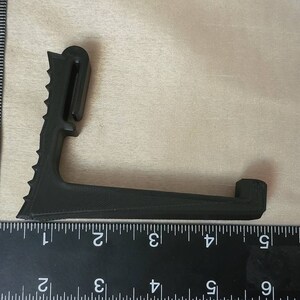 Bow Hanger for Tethrd HYS and Straight Tree Strap - Saddle Hunting - BLACK - Open Loop Easy Slip ...