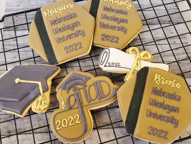 Graduation Sugar Cookies Custom Made and Decorated by Hand - Etsy