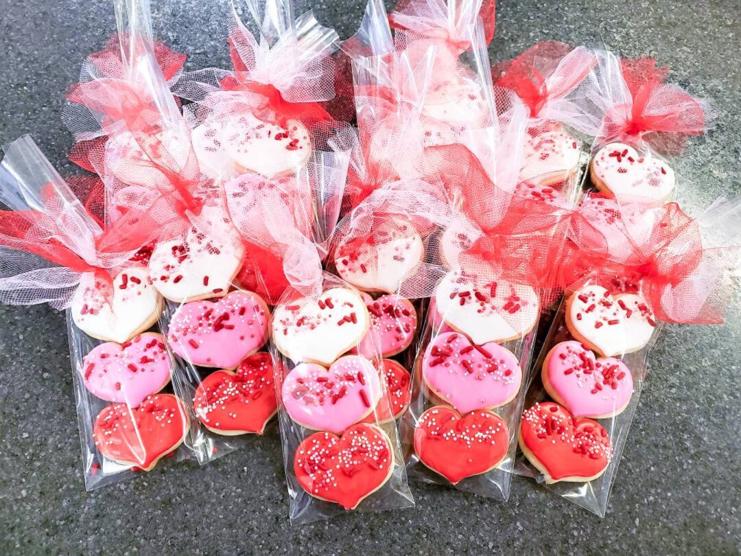 Valentines Day Hearts, 3 Mini Cookies Topped With Ribbon and Sprinkles ...