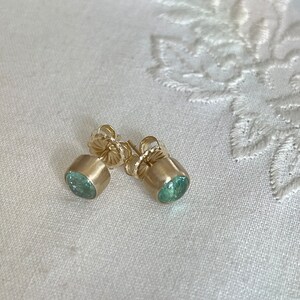 Neon Green Beryl Earrings, Studs, 14k Yellow Gold (NBE3) - Etsy