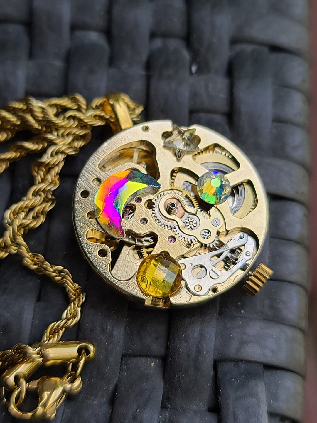 Clock Pendant Necklace, Clock Work Rewind Moving Gears! Gold Pendant ...