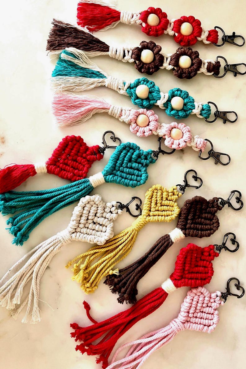 Macrame Flower Keychain: Boho Keychain, Bag Charm, Purse Tassel - Etsy