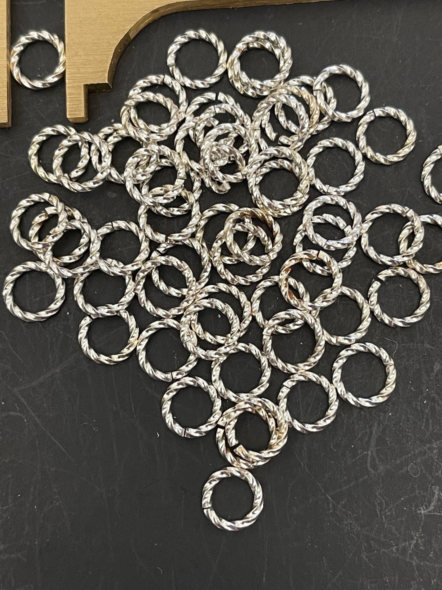 Jewelry & Beauty 8mm twisted jump rings made of brass nickel color 50 ...