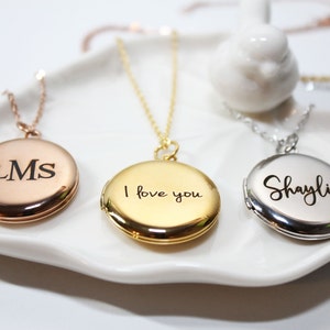 Gold Locket, Silver Locket, Locket With Inscription, Name Locket ...