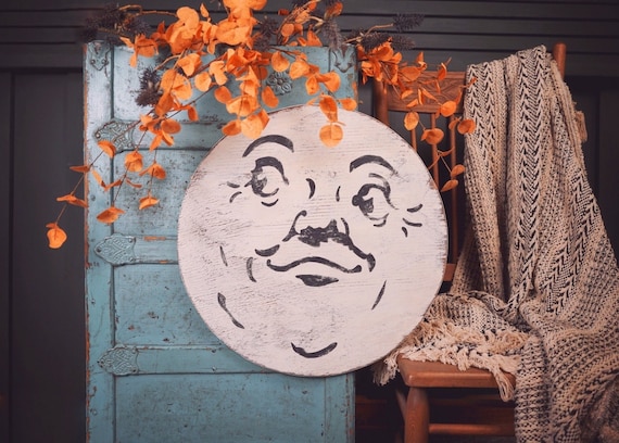 Vintage Halloween Moon Face