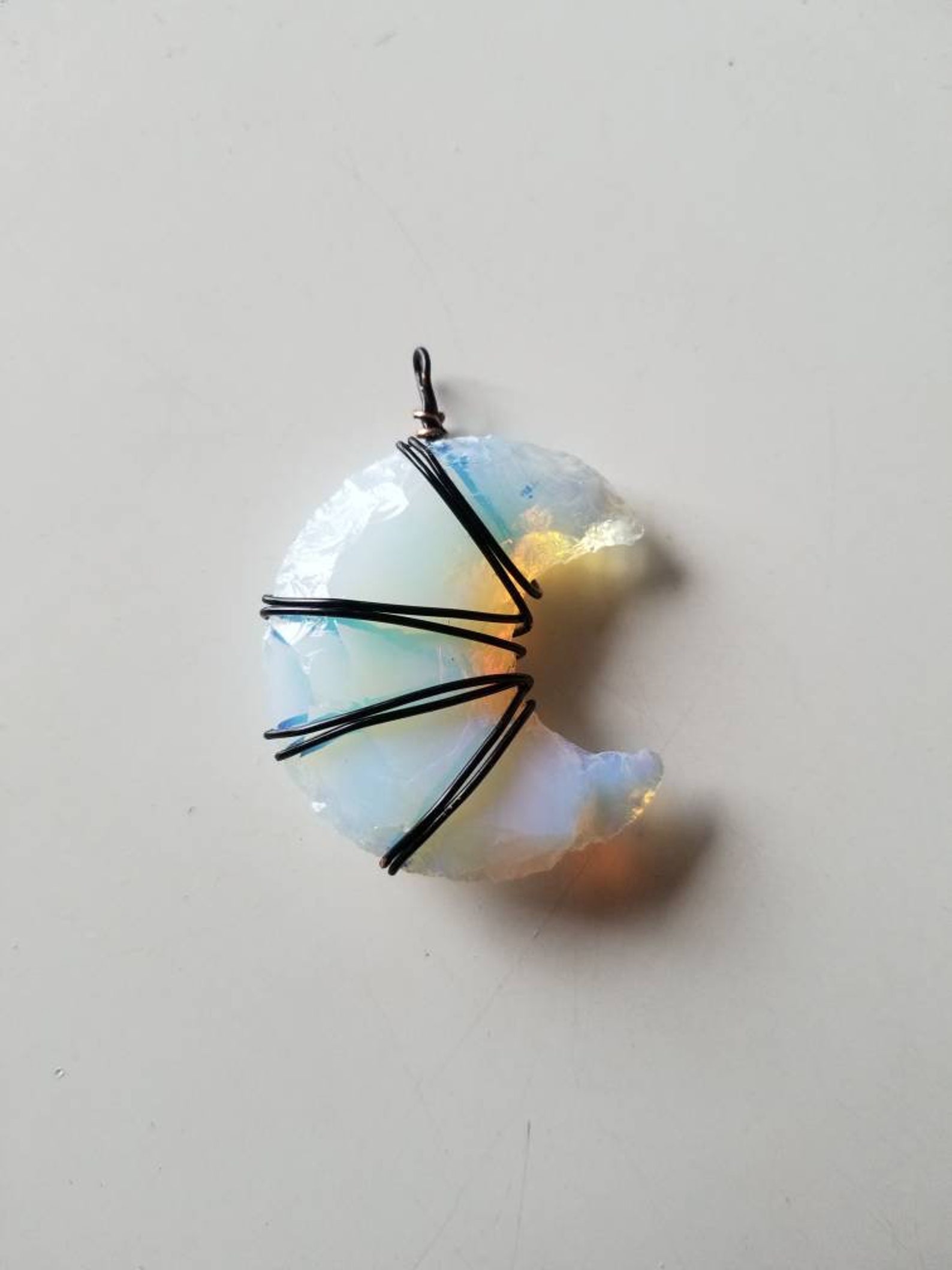 Opal Stone Crescent Moon Pendant Necklace - Etsy