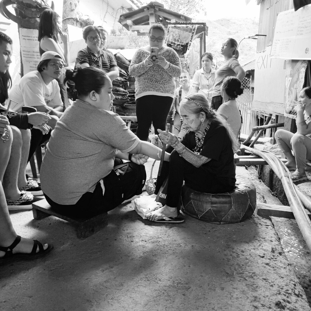 Mambabatok Print, Buscalan, Buscalan Print, Kalinga, Philippines Print ...
