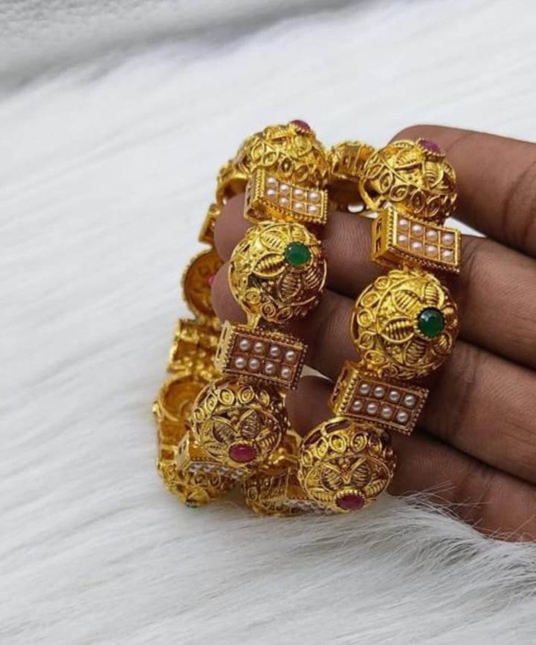 Beautiful Indian Bangles Antique Gold Kada Indian Wedding Jewelry ...