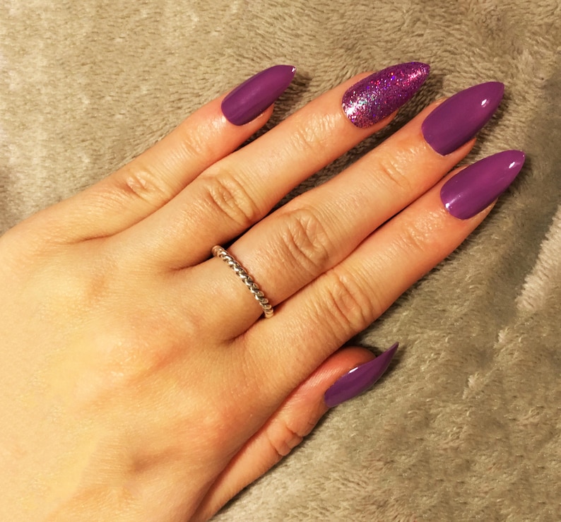 Purple False Nails With Glitter Accent Nail Set of 20 Gloss | Etsy