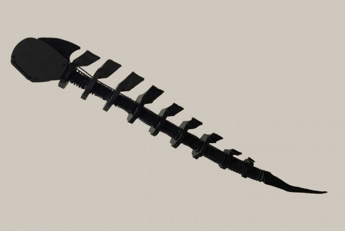 Moving Alien Tail XENOMORPH Tail - Animatronic Moving, Flicking, App ...