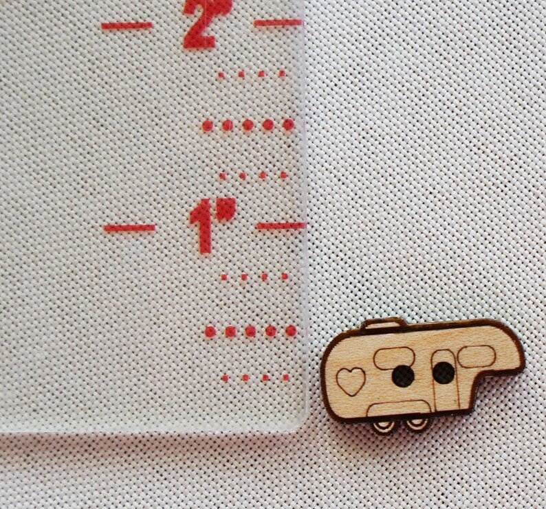 5th Wheel Camper Button, Maple Wood Laser Cut 3/4 Inch Button - Etsy