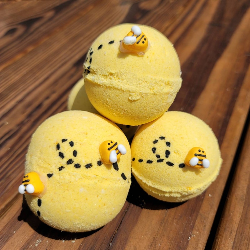 Bee Bath - Etsy