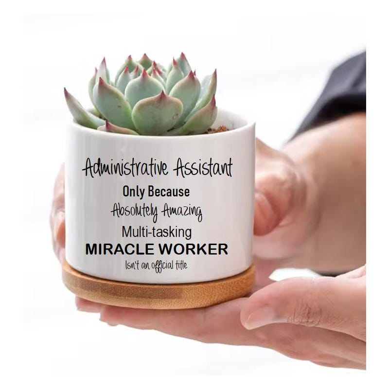 Unique Administrative Assistant Gifts - 60+ Gift Ideas for 2026