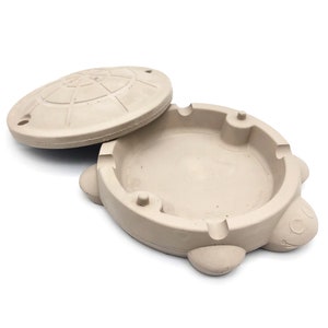 90's Retro Turtle Sandbox Ashtray Mold With Beach Equipment Mold ...